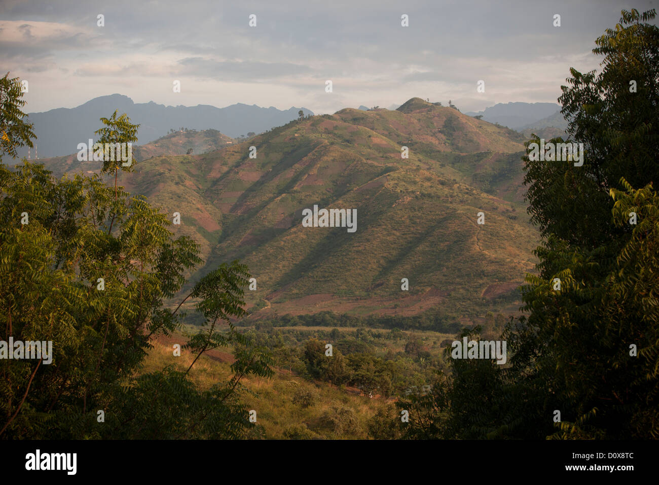 Kasese district hi-res stock photography and images - Alamy