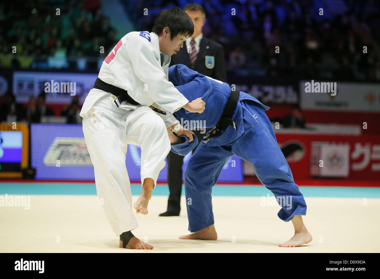 Anzu inoue hi-res stock photography and images - Alamy