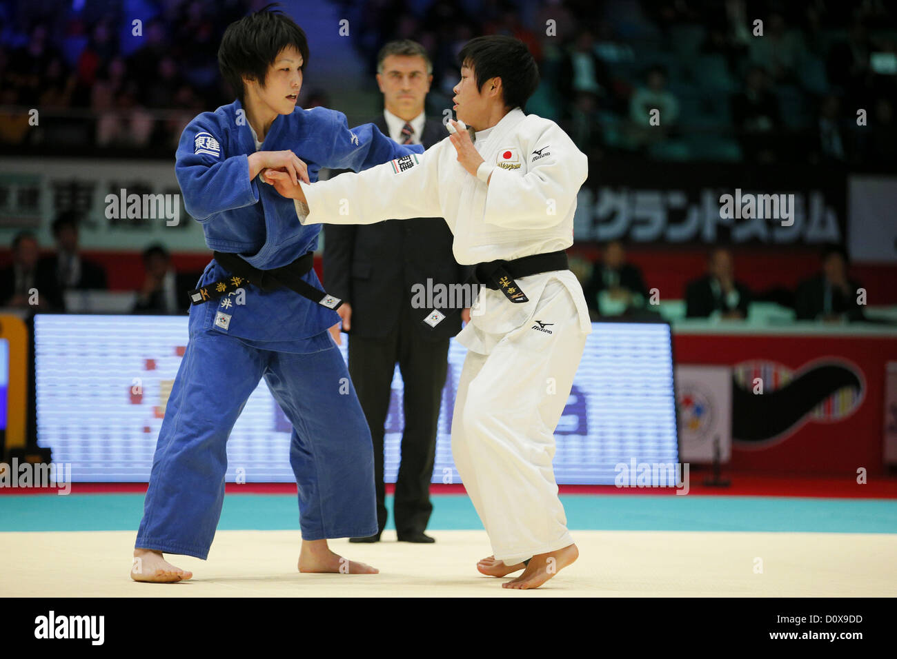 Anzu inoue hi-res stock photography and images - Alamy
