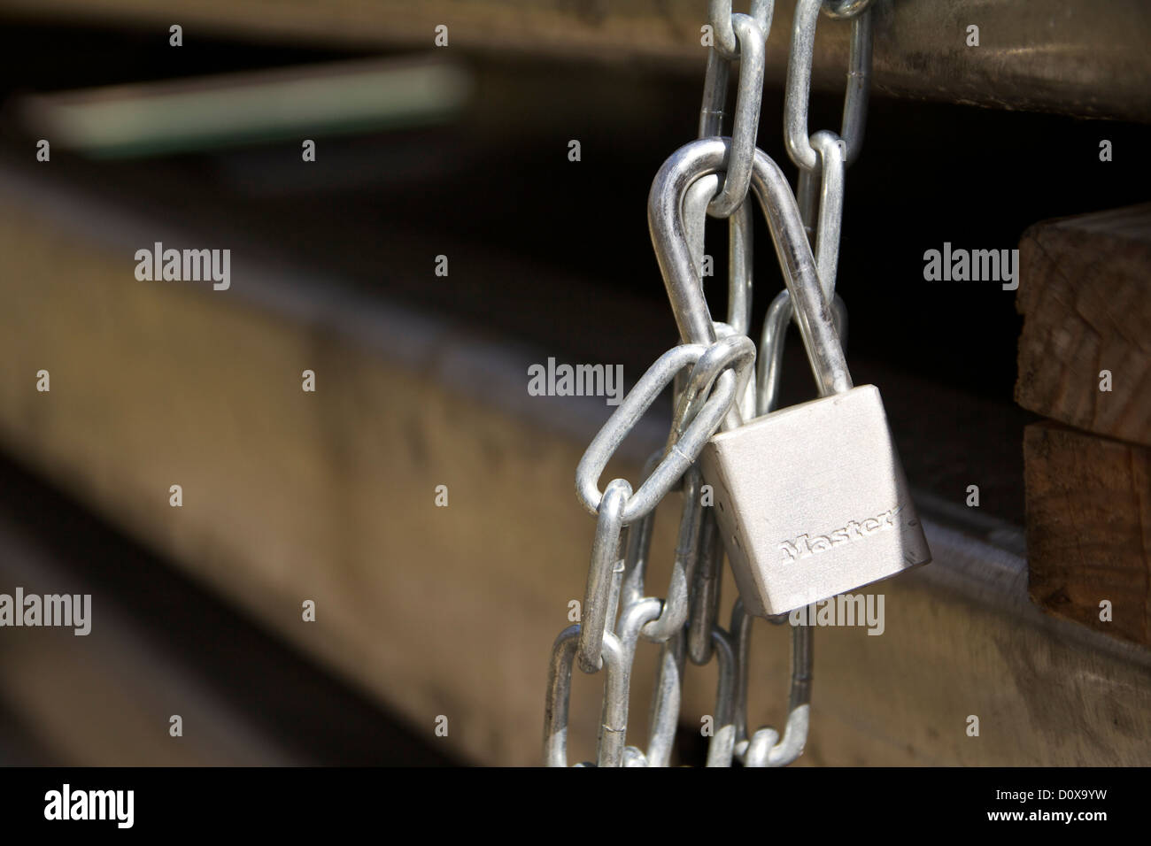 Padlock and chain Stock Photo - Alamy