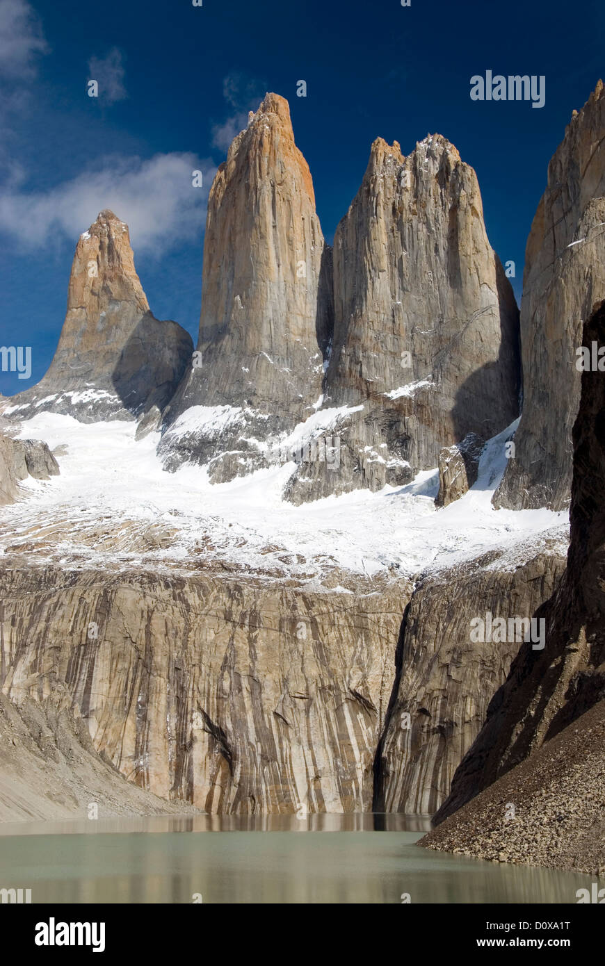Spire towers paine towers hi-res stock photography and images - Alamy