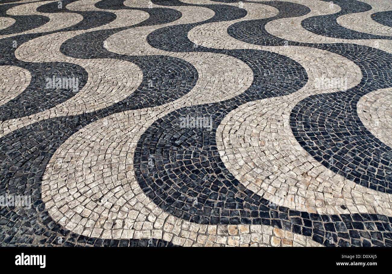 Portuguese pavement hi-res stock photography and images - Alamy