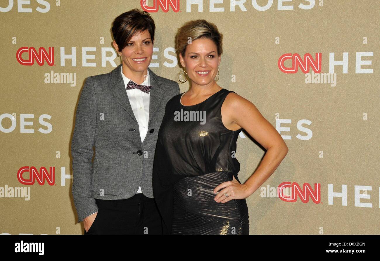 Cat cora jennifer cora cnn heroes hi-res stock photography and images ...