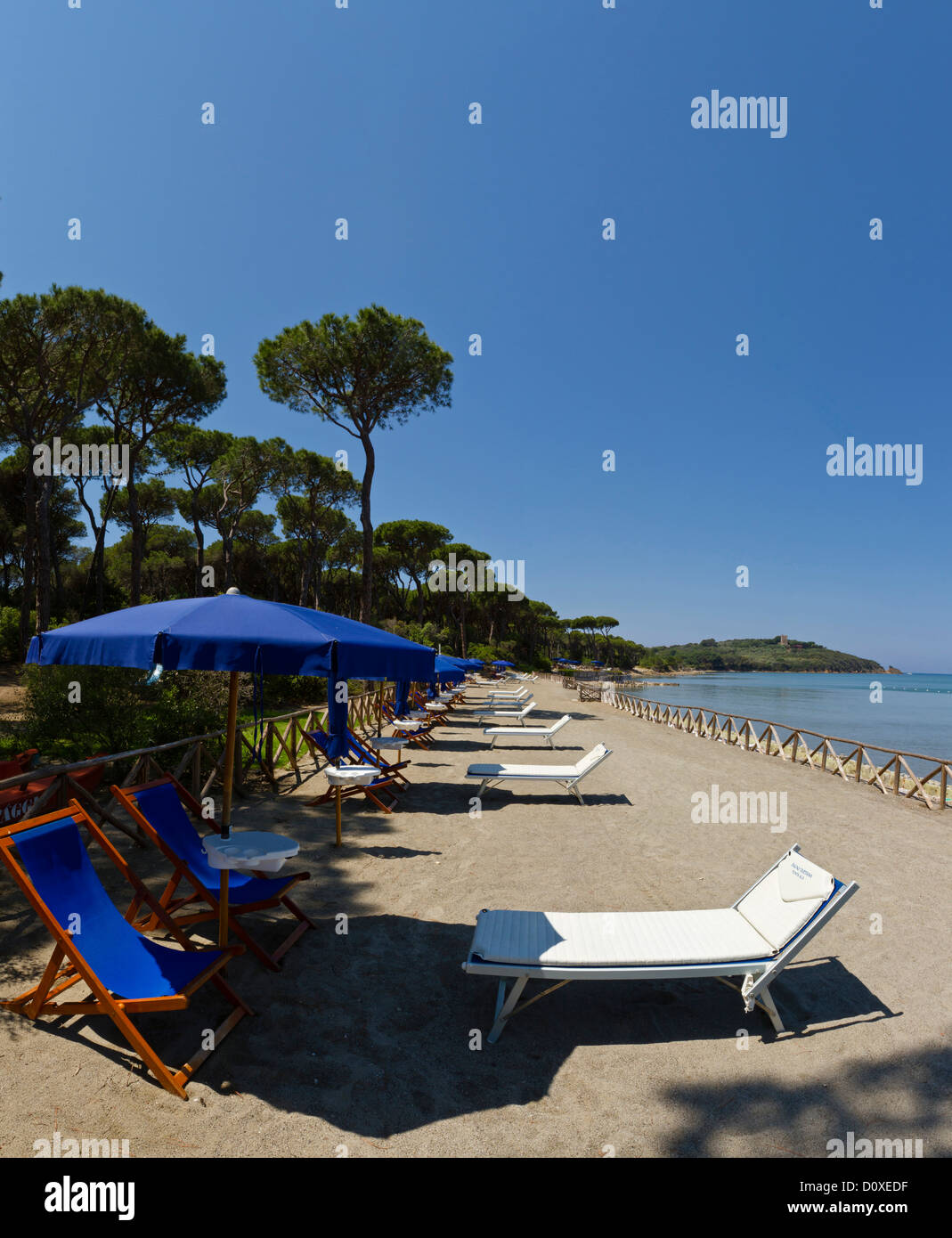 Tuscany beach italy hi-res stock photography and images - Alamy