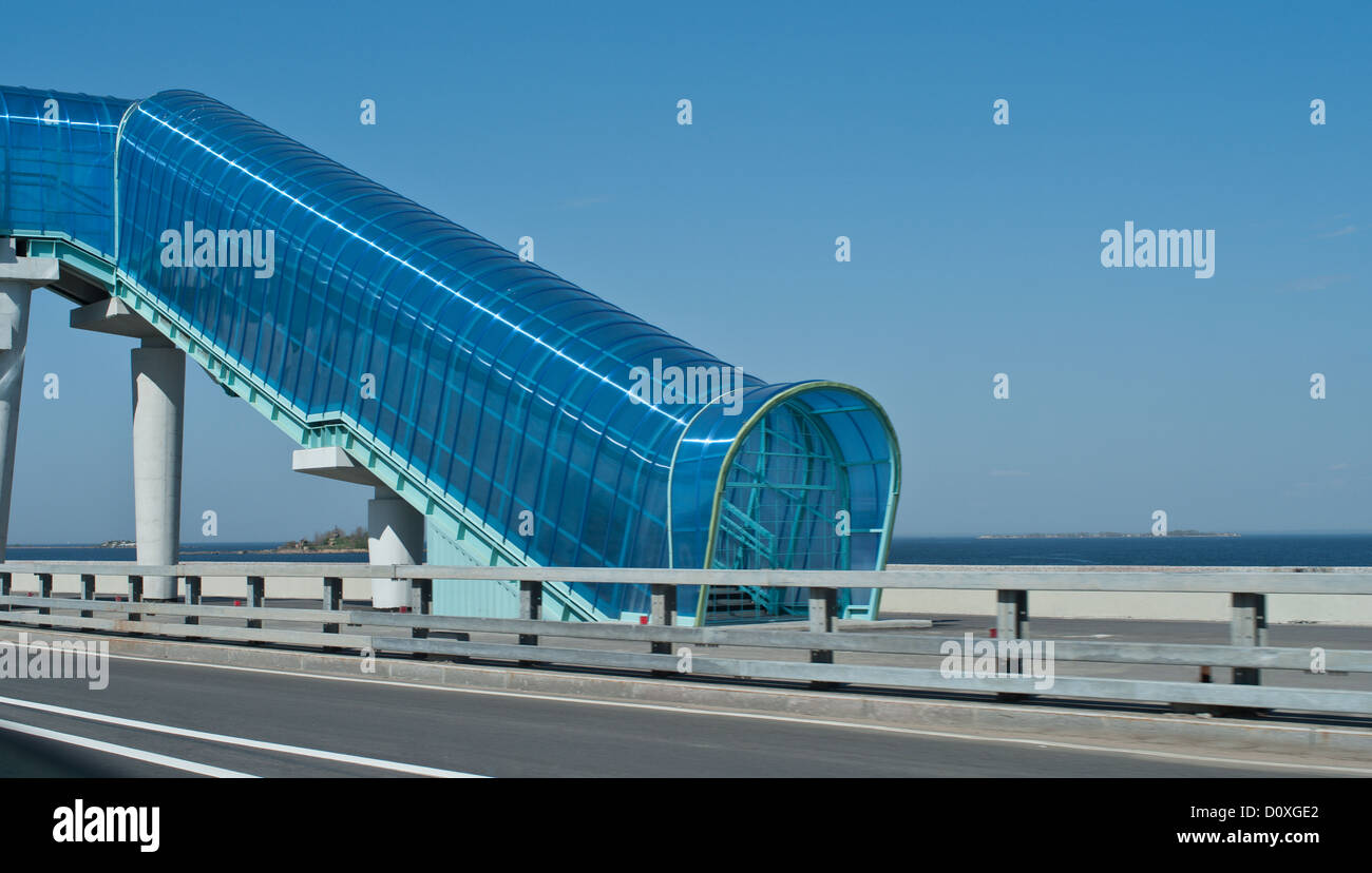 pedestrian overpass and highway Stock Photo - Alamy