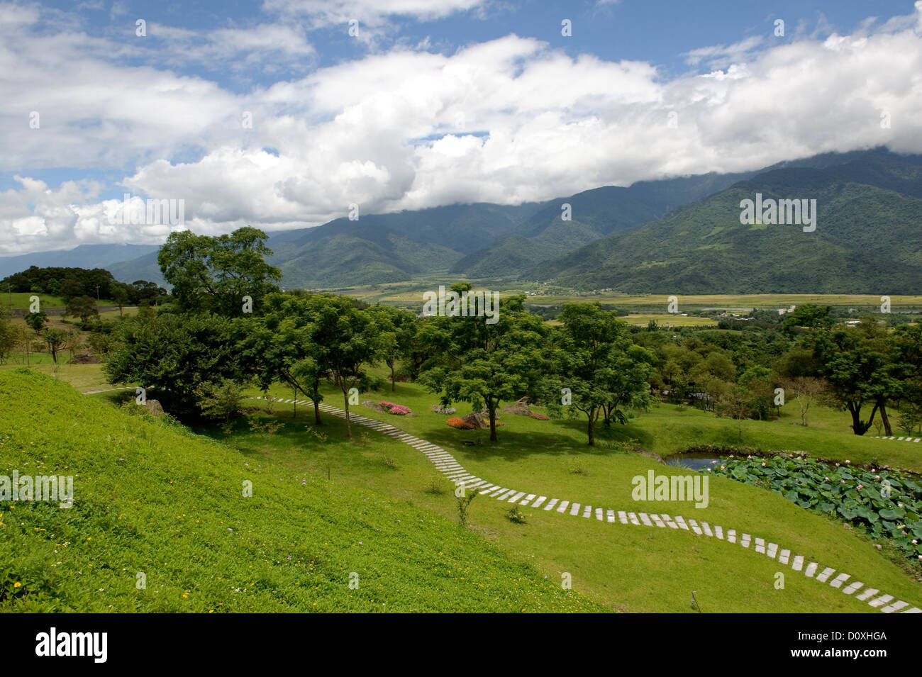 Asia, Taiwan, temple, Dong Fu Zan, East River Valley, valley, scenery ...
