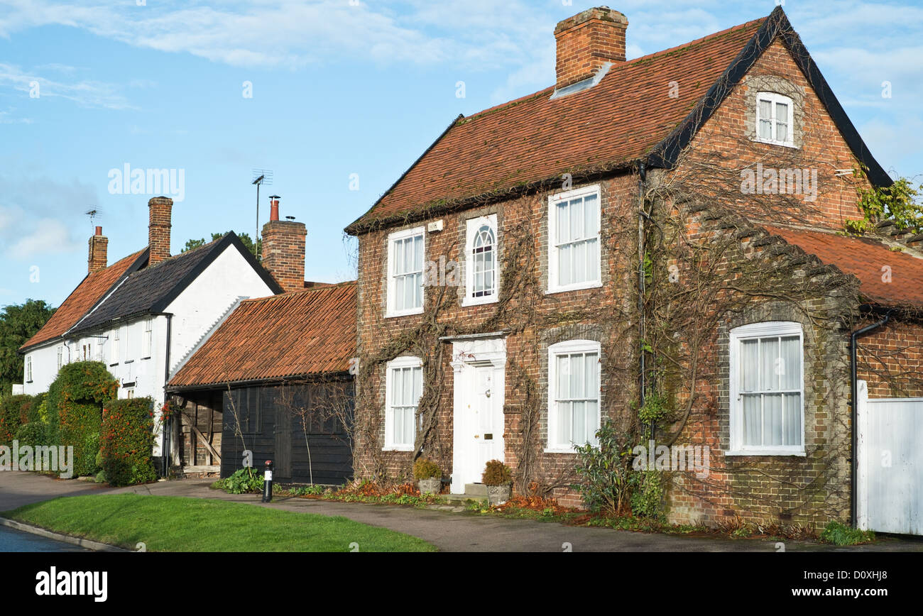 Suffolk cottage architecture hi-res stock photography and images - Alamy