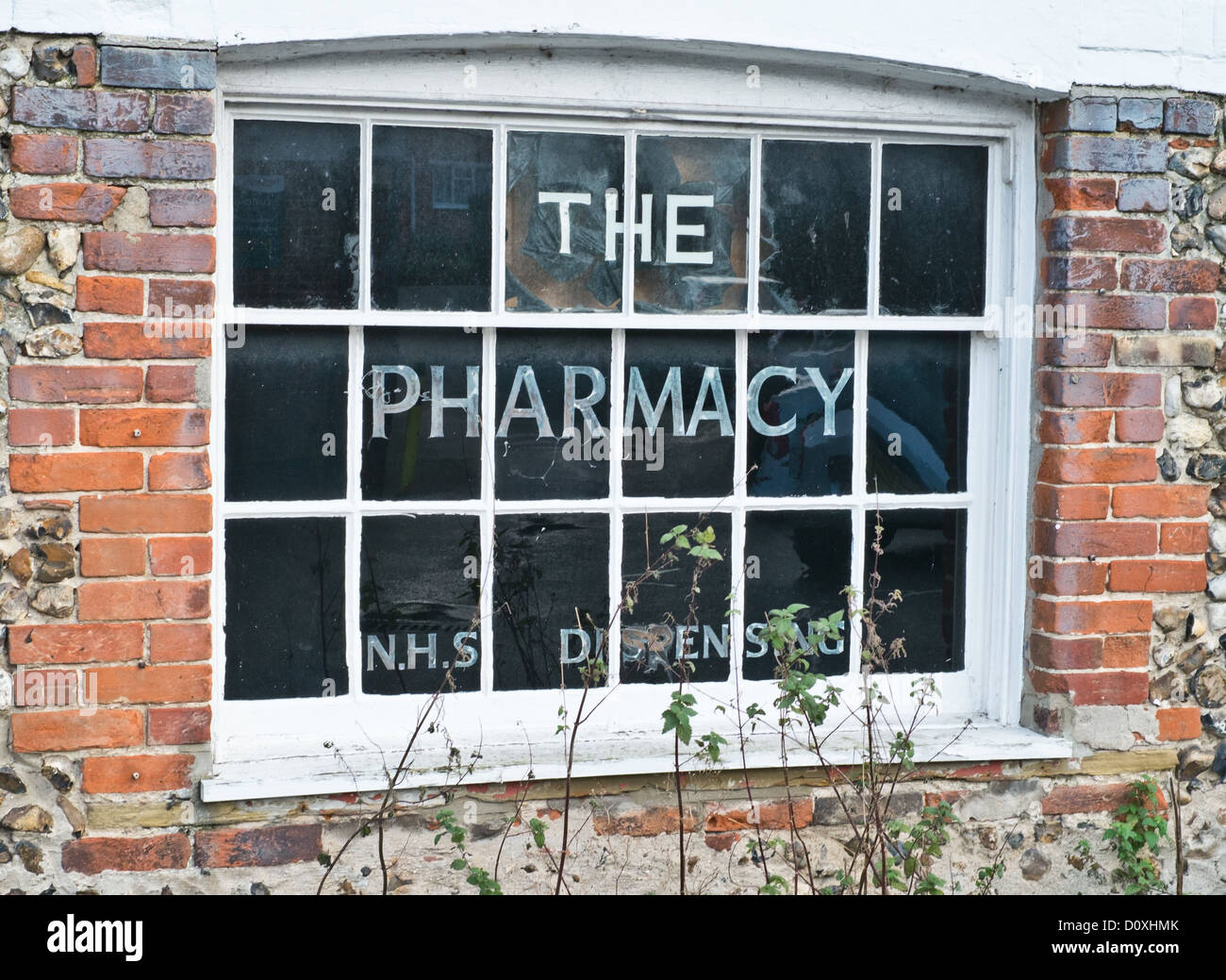 Old pharmacy sign hi-res stock photography and images - Alamy