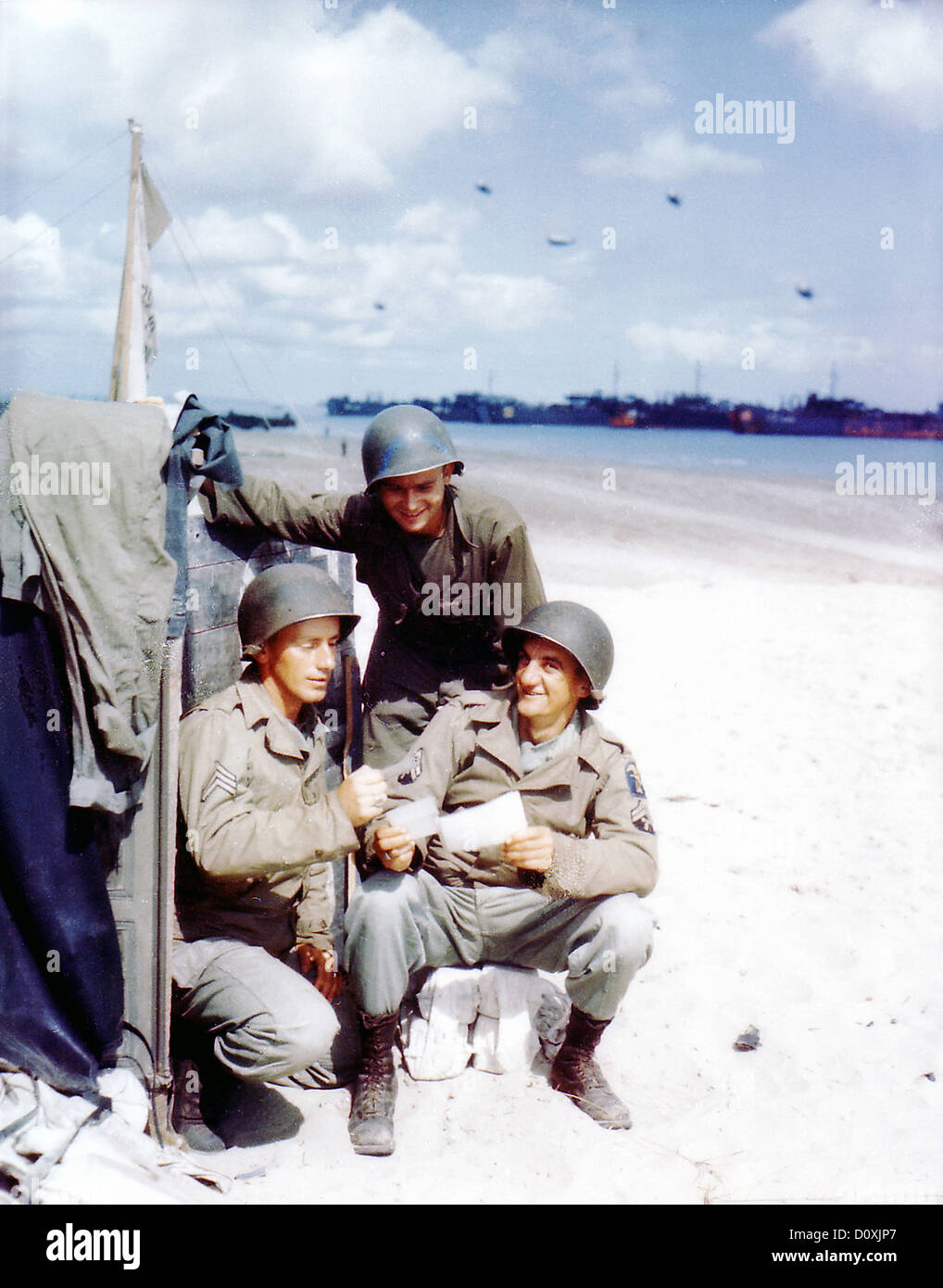 Operation overlord ships hi-res stock photography and images - Alamy