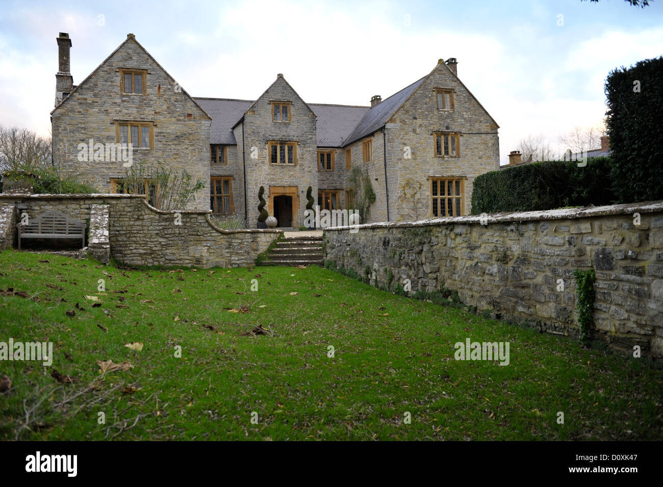 A rural country house in the English countryside that includes ...
