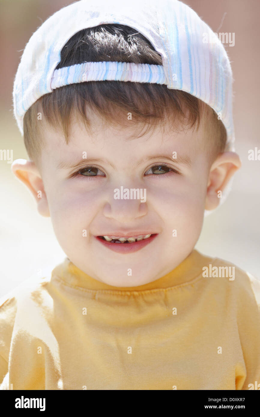 Little boy in yellow Stock Photo - Alamy