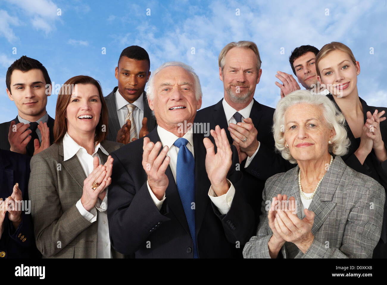 Crowd outdoors clapping hi-res stock photography and images - Alamy