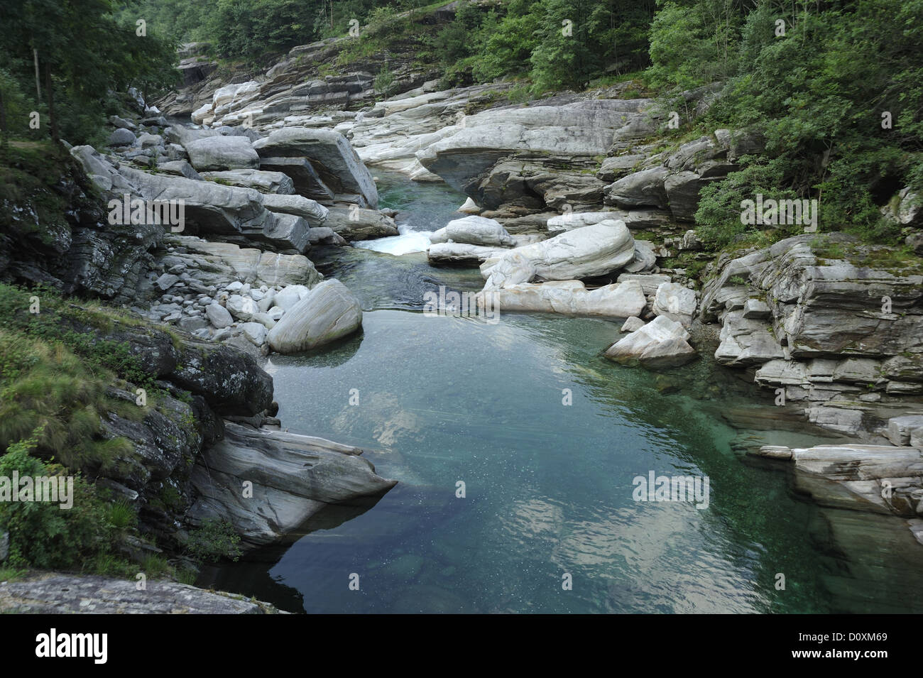 Verzasca river rocks hi-res stock photography and images - Alamy