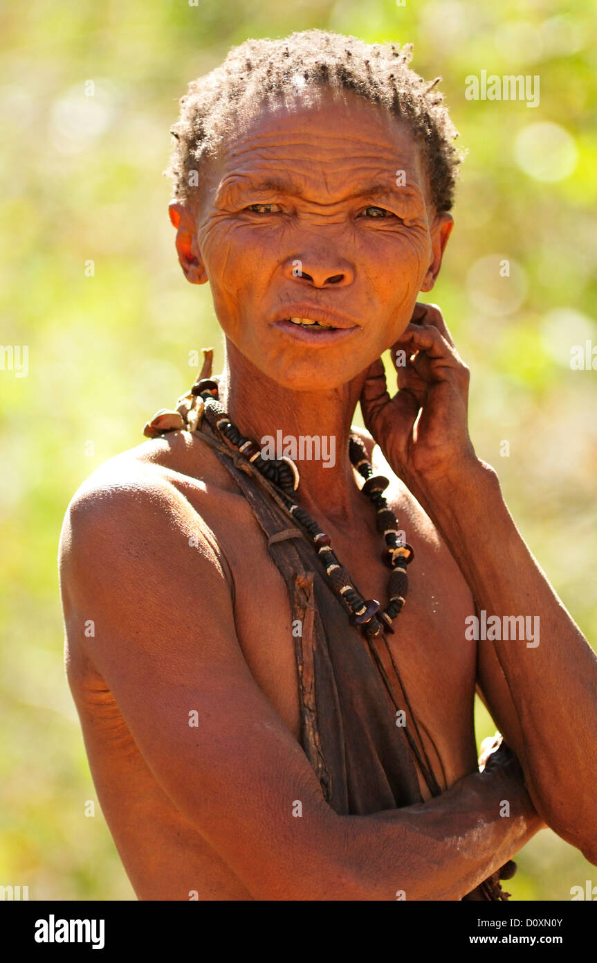 Bushmen hi-res stock photography and images - Alamy