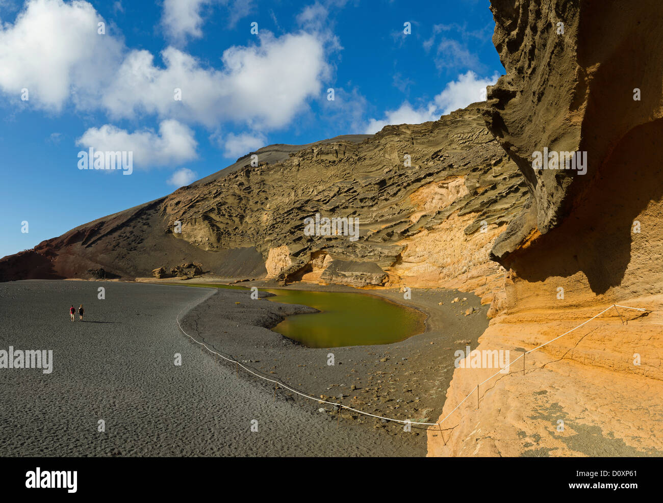 Lago verde hi-res stock photography and images - Alamy