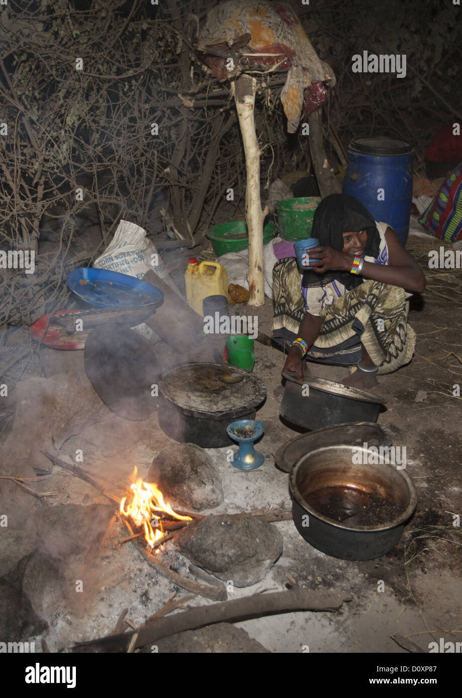 Karrayyu Tribe Woman Cooking Food In A House Built For The Gadaaa ...