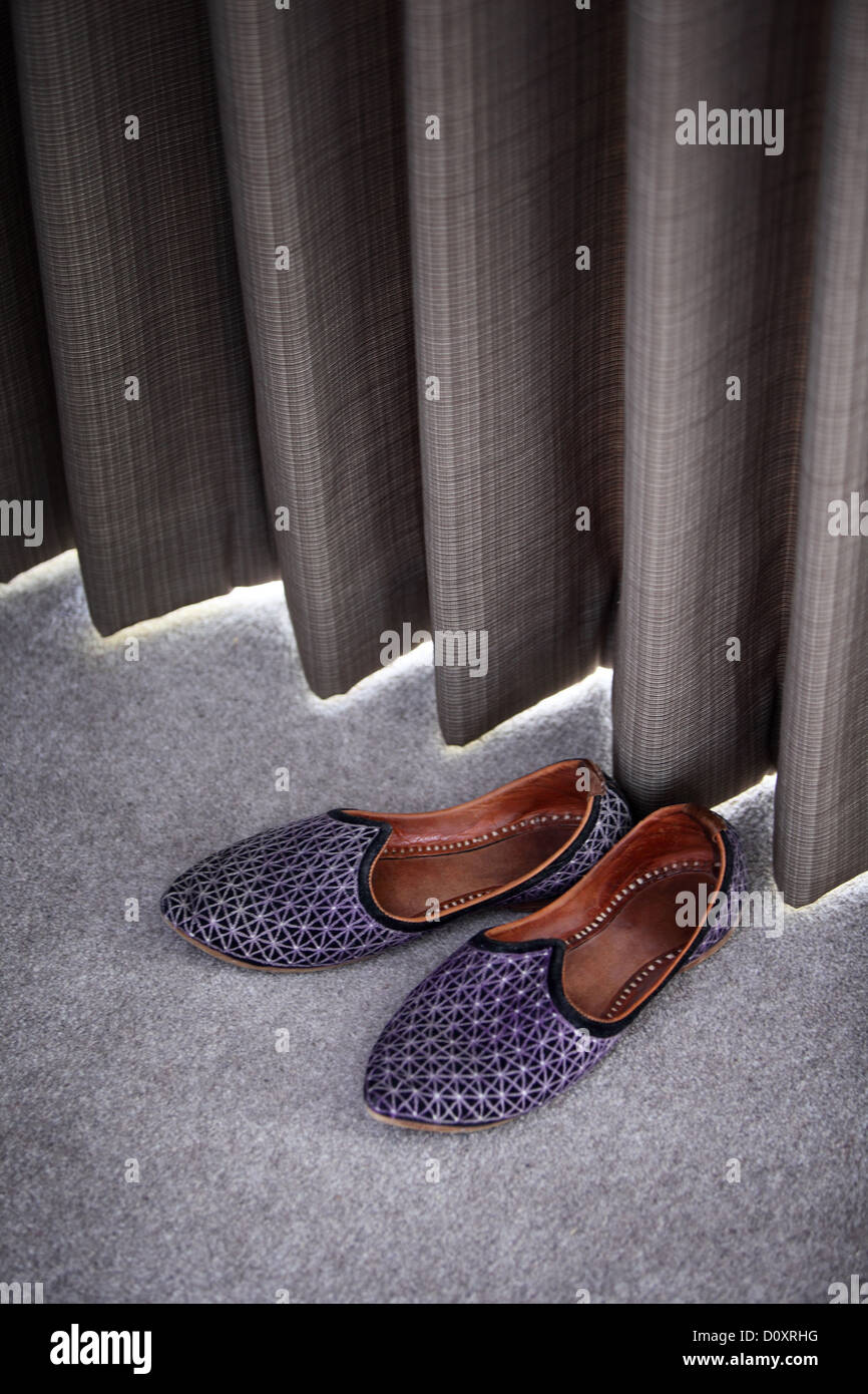 Night slippers hi-res stock photography and images - Alamy