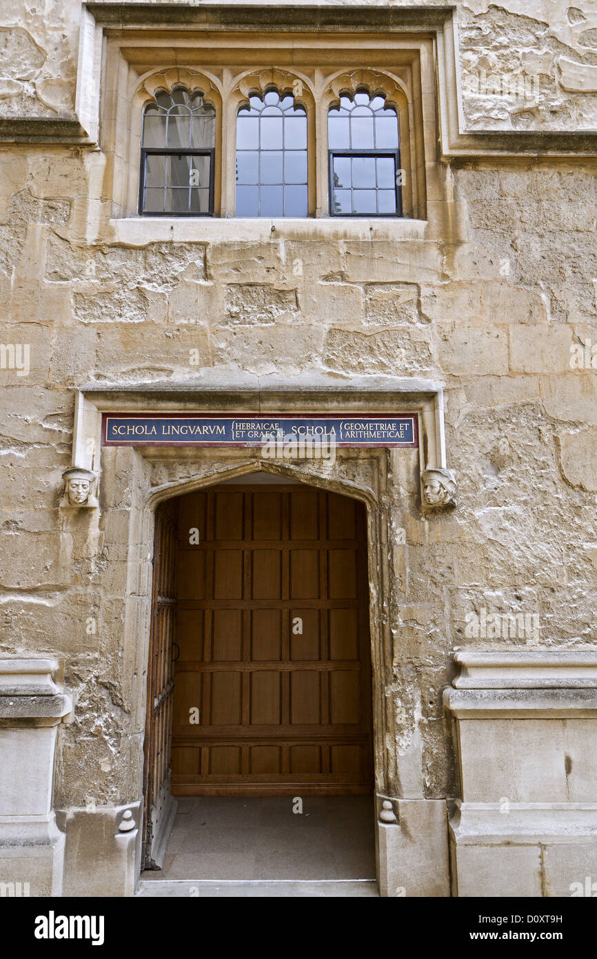 The school of divinity hi-res stock photography and images - Alamy