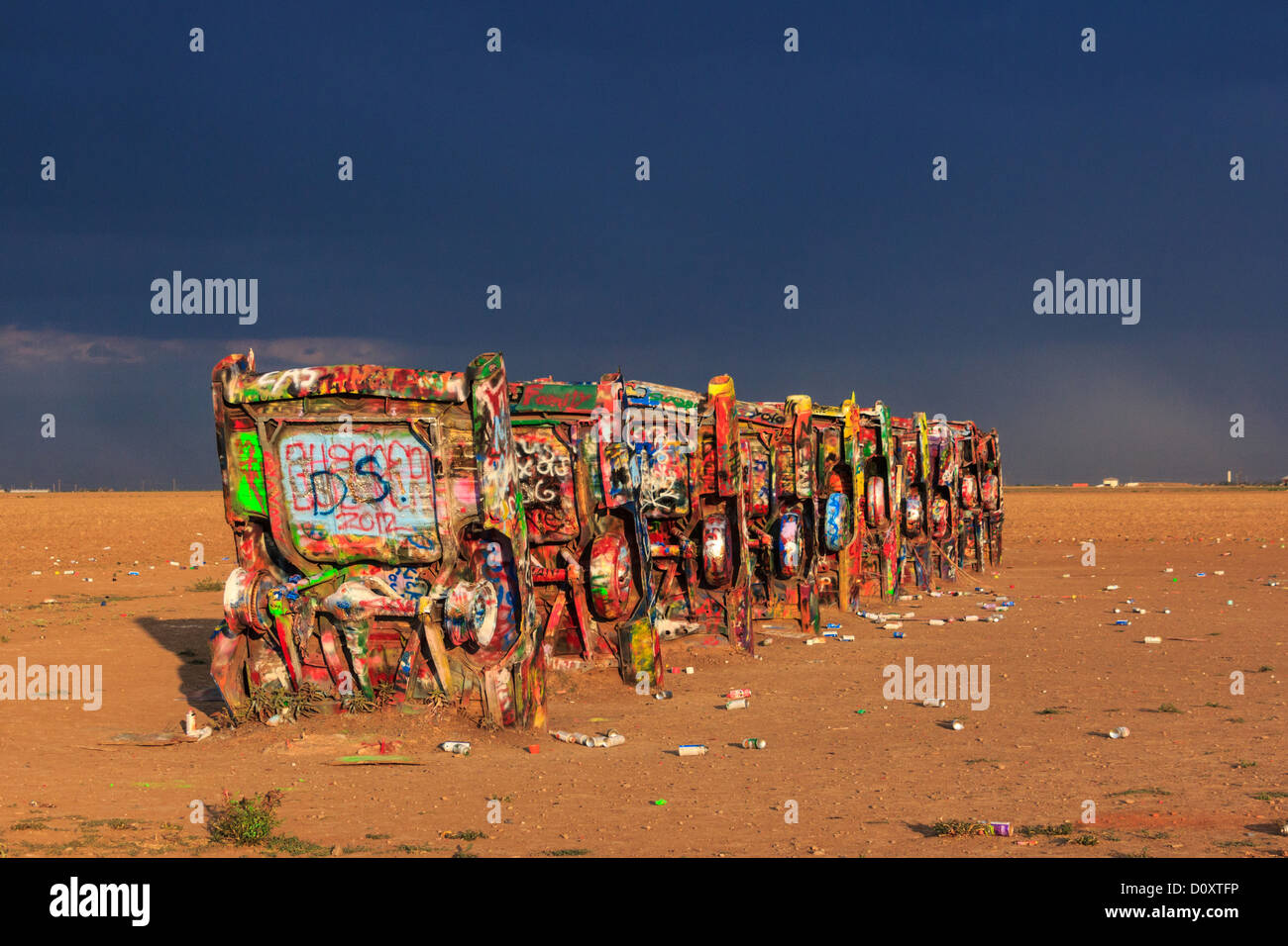The cadillac ranch hi-res stock photography and images - Alamy
