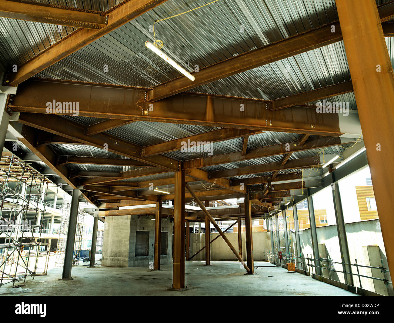 Under construction hi-res stock photography and images - Alamy