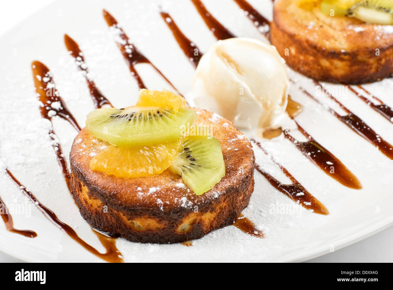 Tasty dessert ice cream hi-res stock photography and images - Alamy