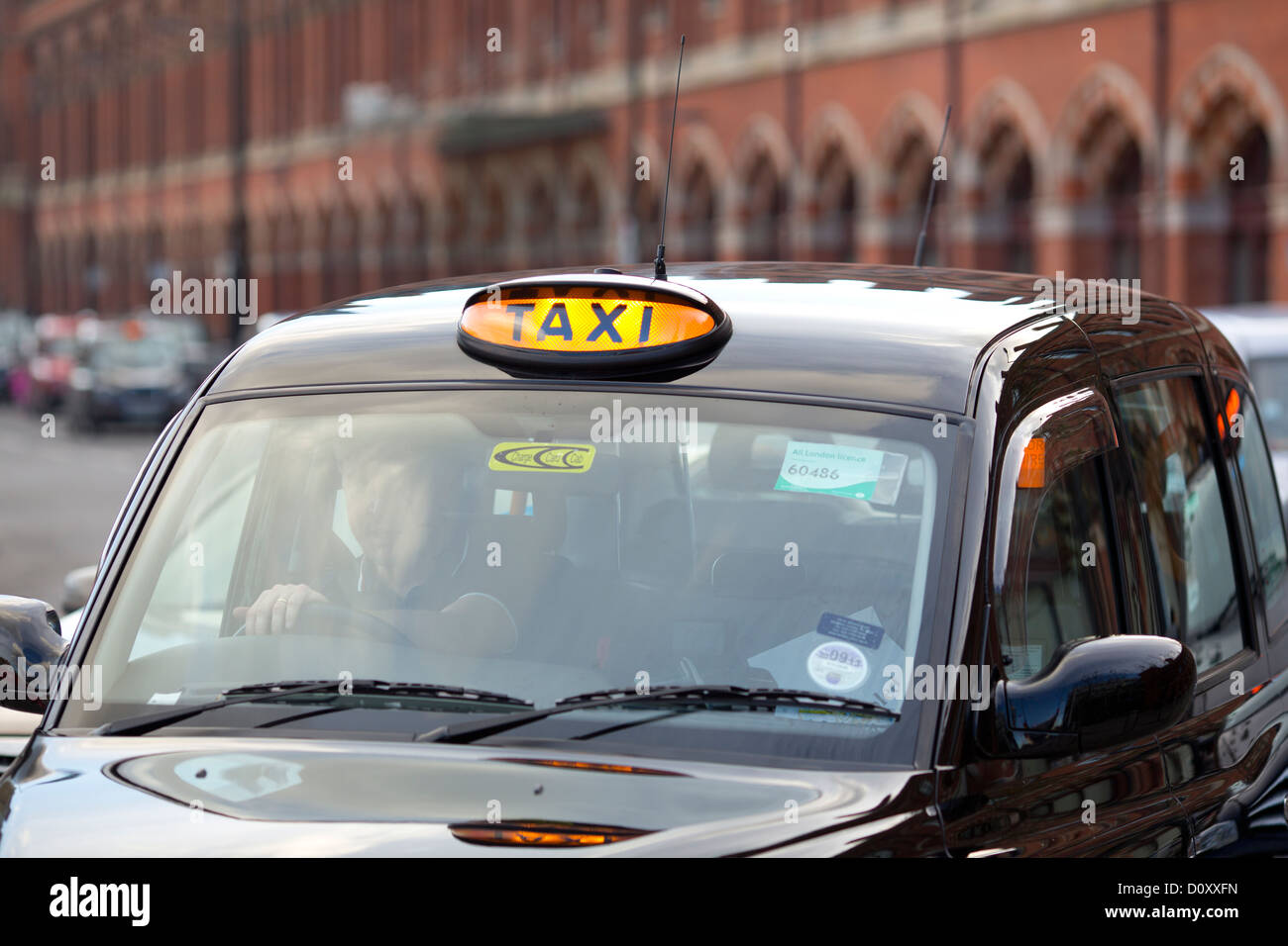 London black taxi cab Stock Photo - Alamy