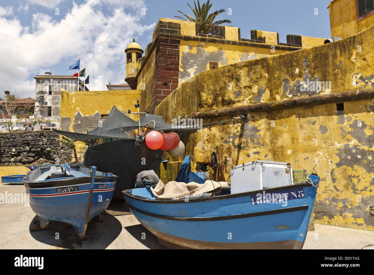 Funchal madeira fortress hi-res stock photography and images - Alamy