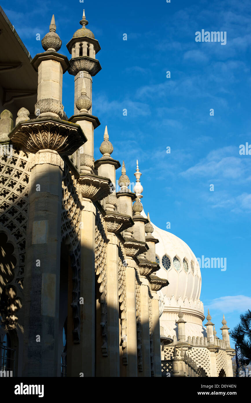 Castellations hi-res stock photography and images - Alamy