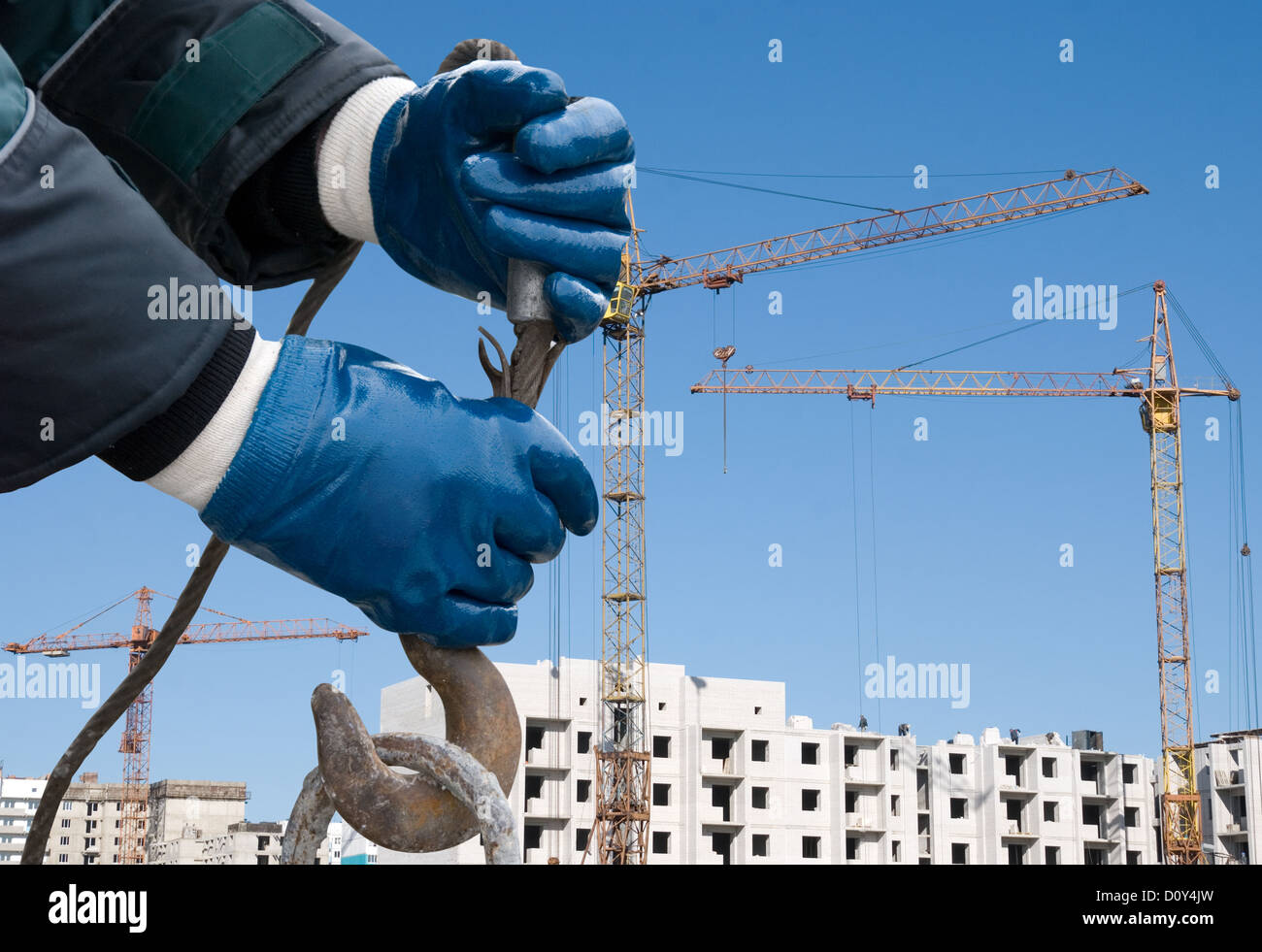 Crane safety sign hi-res stock photography and images - Alamy