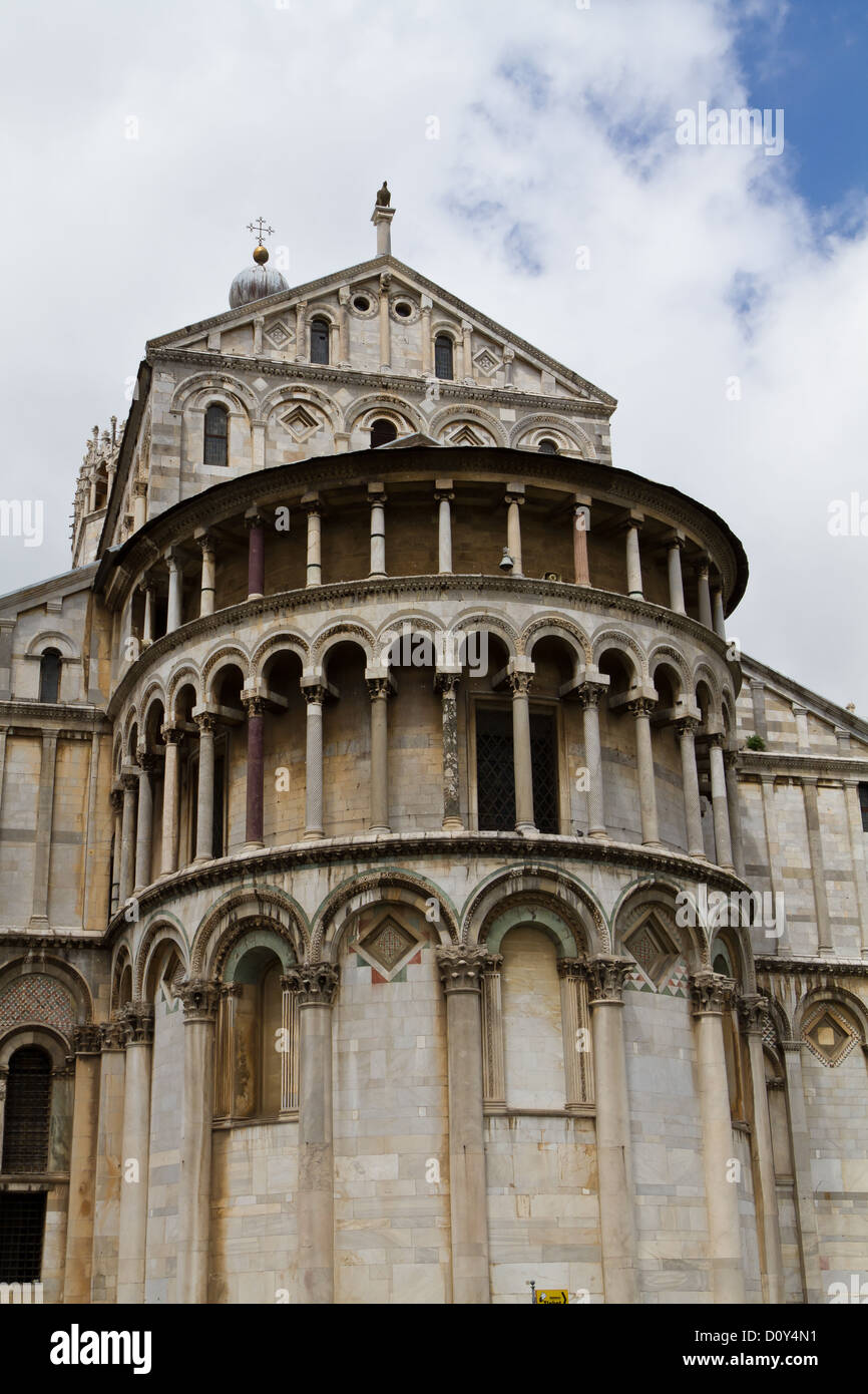 The West Facade of the Cathedral Santa Maria Assunta in Pisa, Tuscany ...