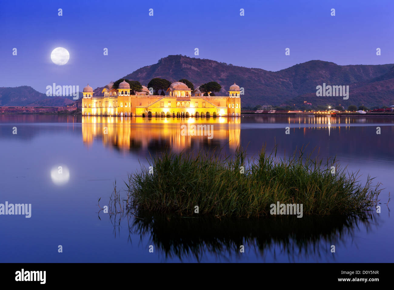 Jal mahal temple hi-res stock photography and images - Alamy