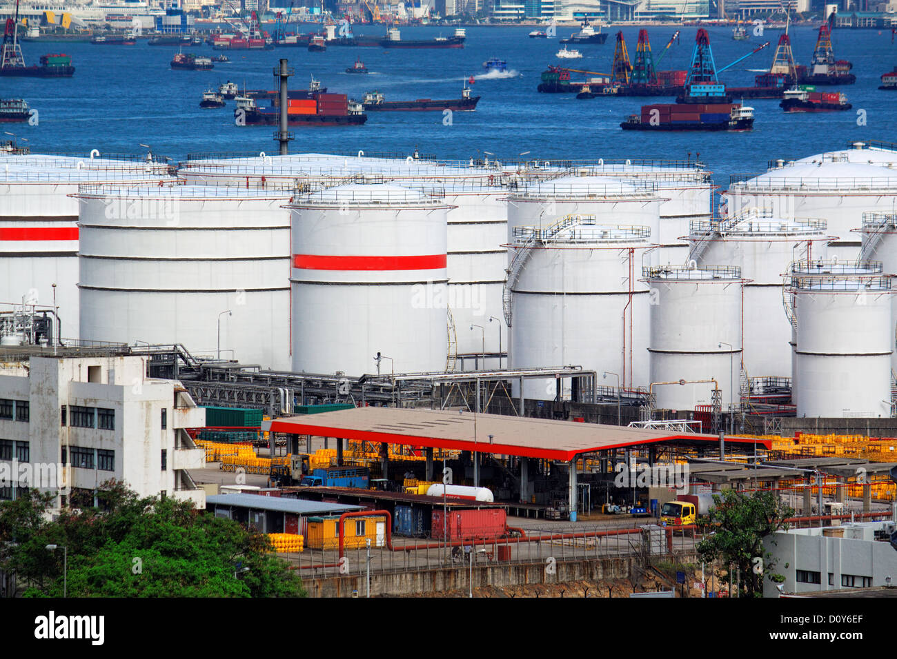 Oil tanks and ship at day Stock Photo - Alamy