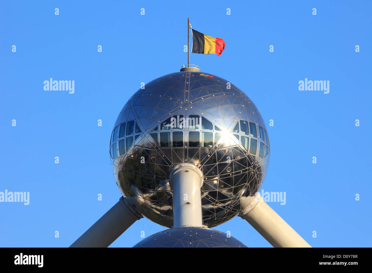 Atomium brussels restaurant hi-res stock photography and images - Alamy
