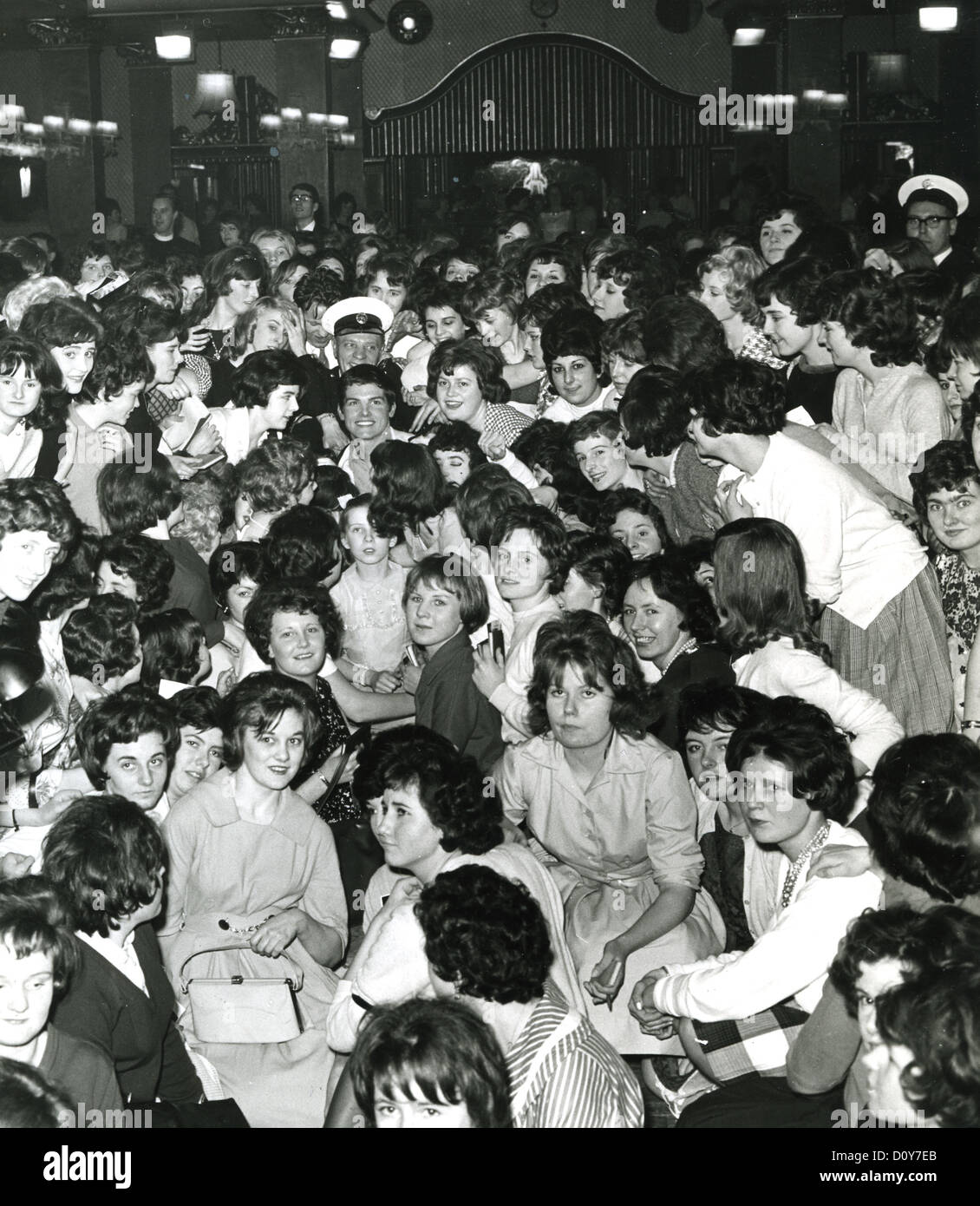 Jess conrad hi-res stock photography and images - Alamy