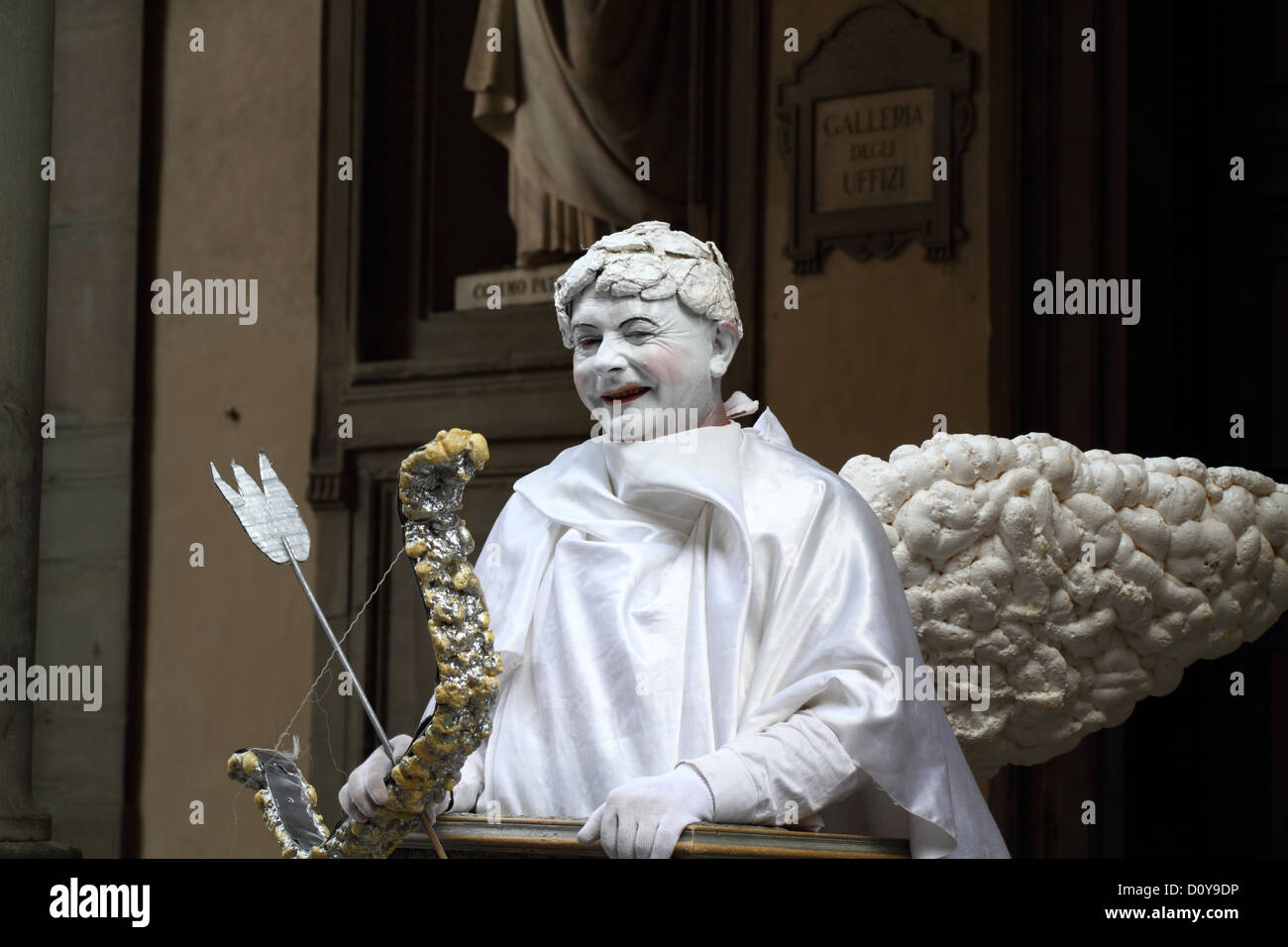 Italian mime hi-res stock photography and images - Alamy