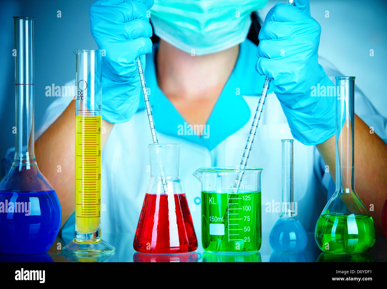 scientist in laboratory Stock Photo - Alamy