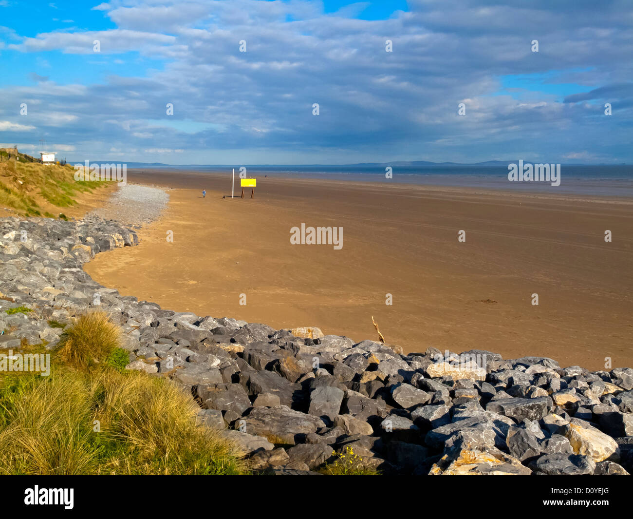 Pendine beach carmarthen wales uk hi-res stock photography and images ...