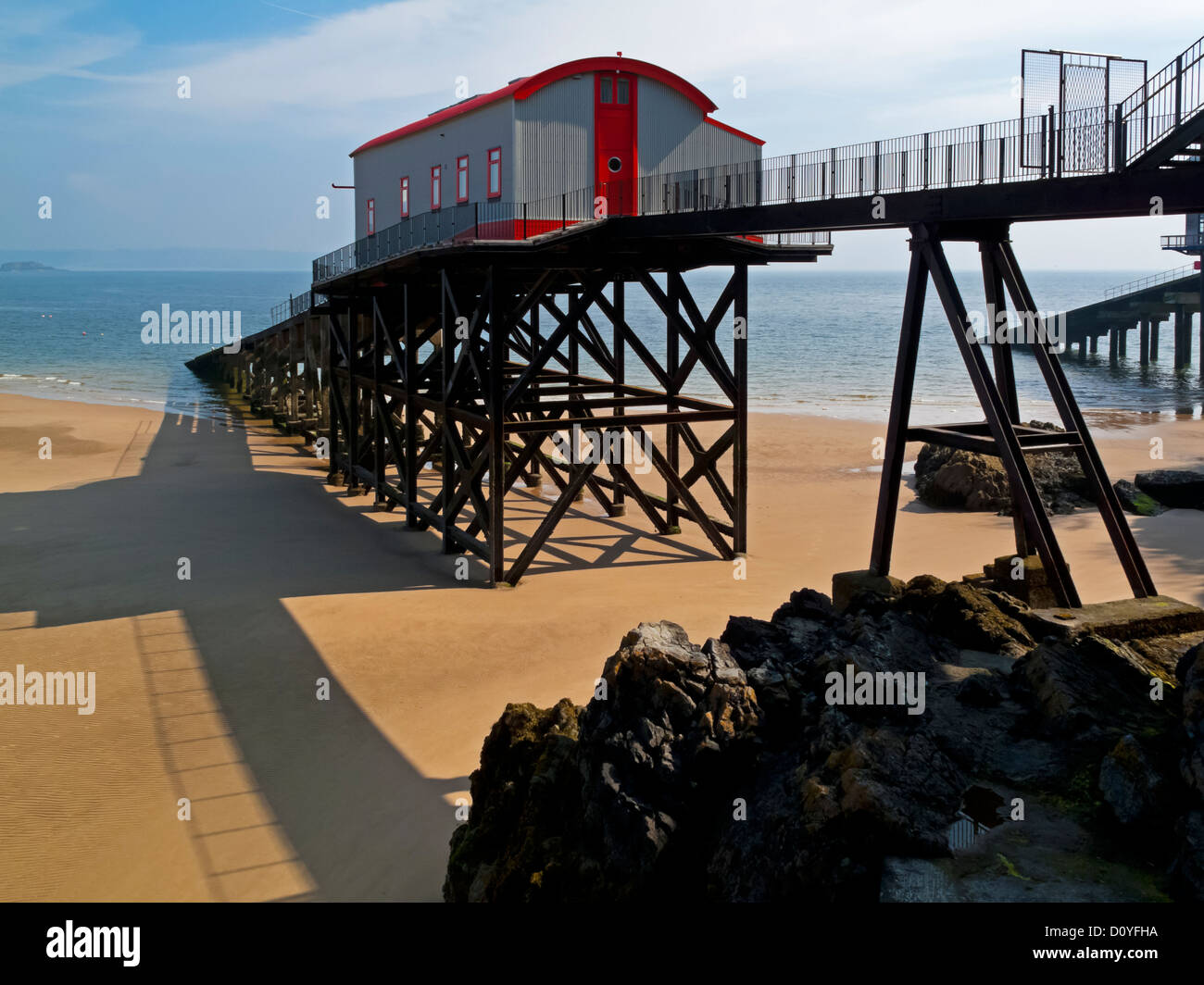 Old rnli lifeboat hi-res stock photography and images - Alamy