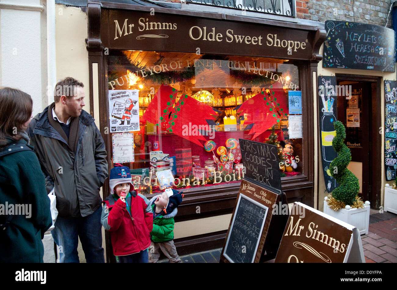 Sweet Shop Stock Photos & Sweet Shop Stock Images - Alamy