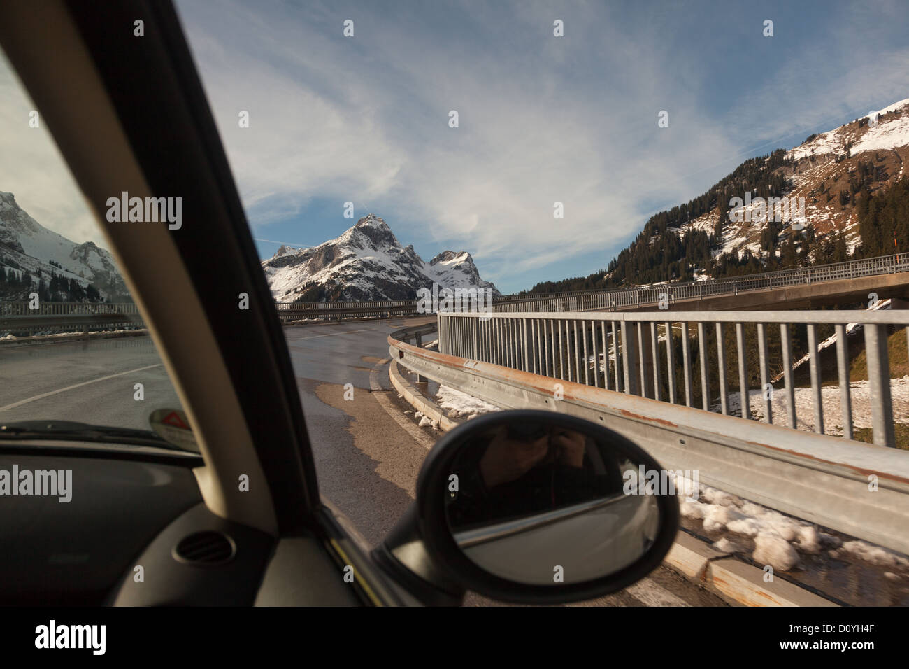Car driving alps hi-res stock photography and images - Alamy