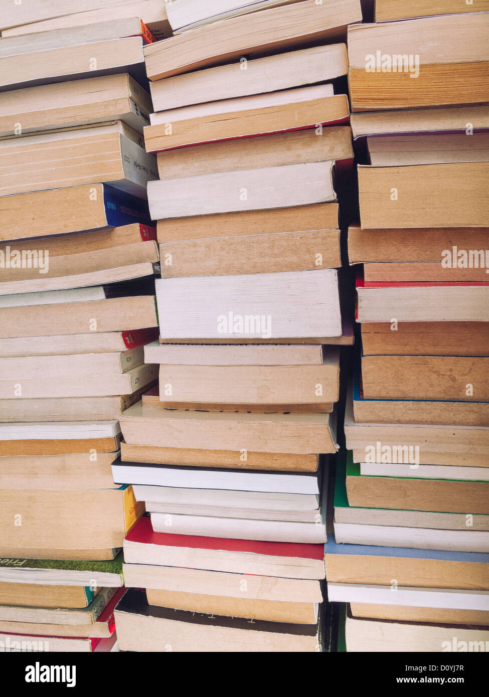 Library stack hi-res stock photography and images - Alamy