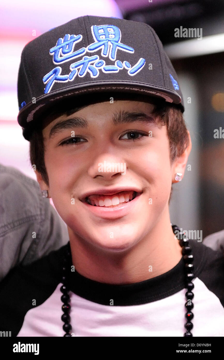 Austin Mahone 2000