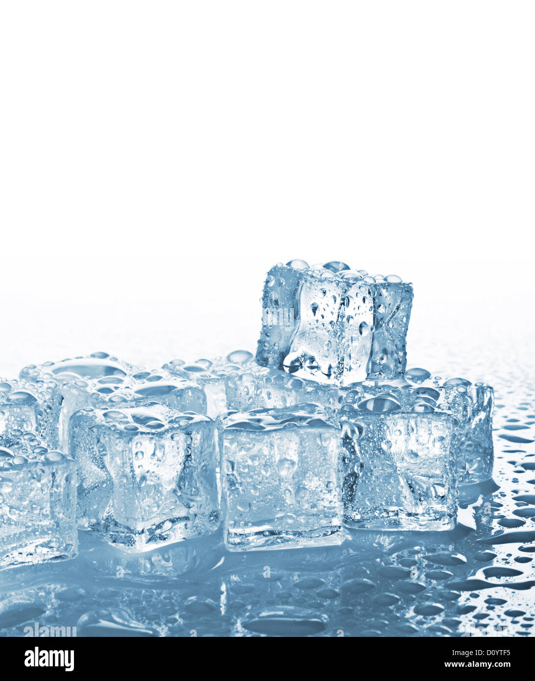 Lit cubes hi-res stock photography and images - Alamy