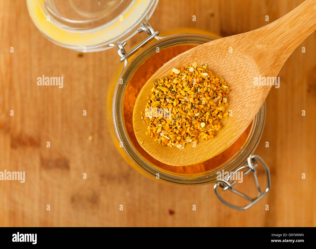 spice saffron and pepper in a wooden spoon Stock Photo - Alamy