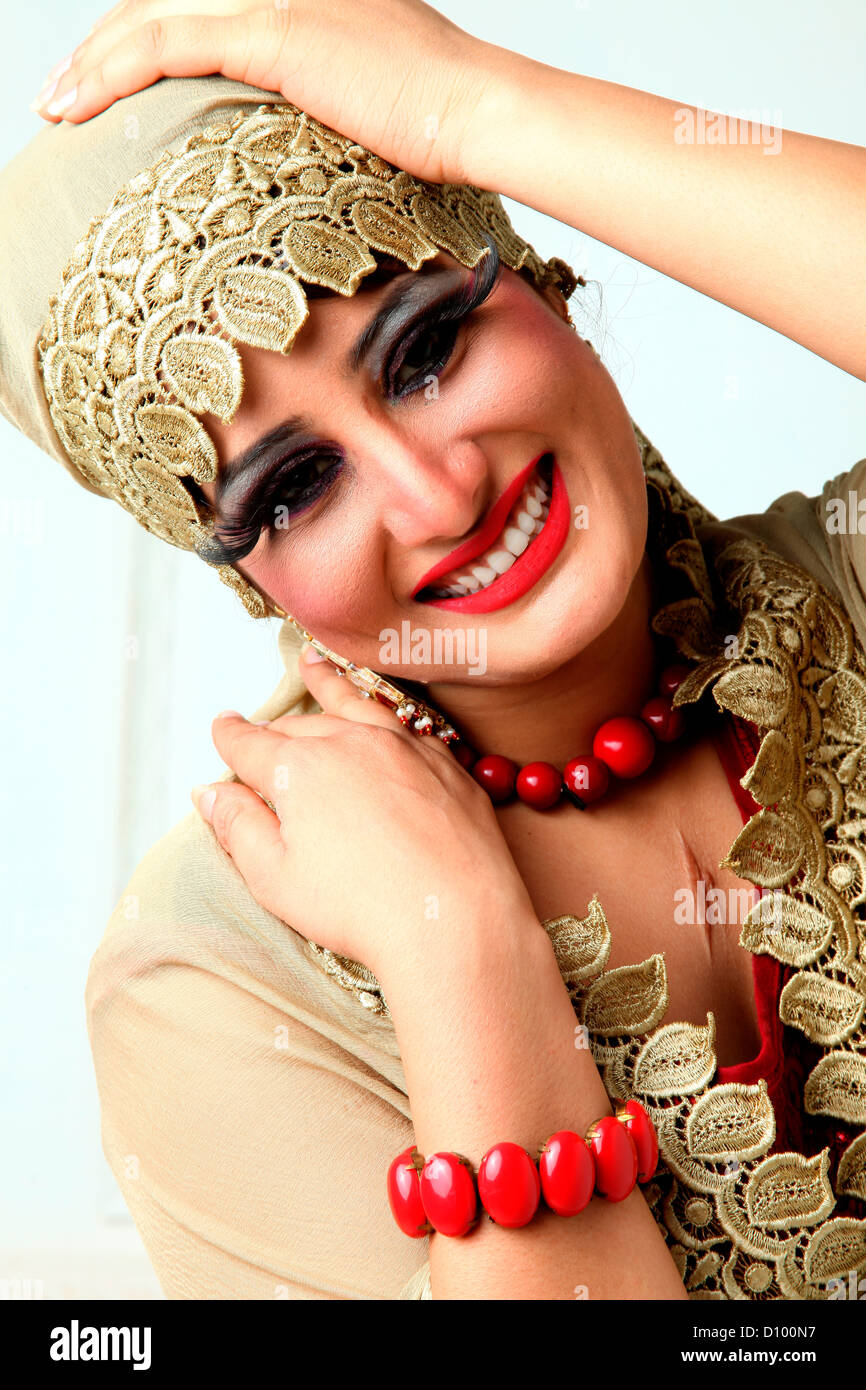 Smiling Indian girl Stock Photo - Alamy