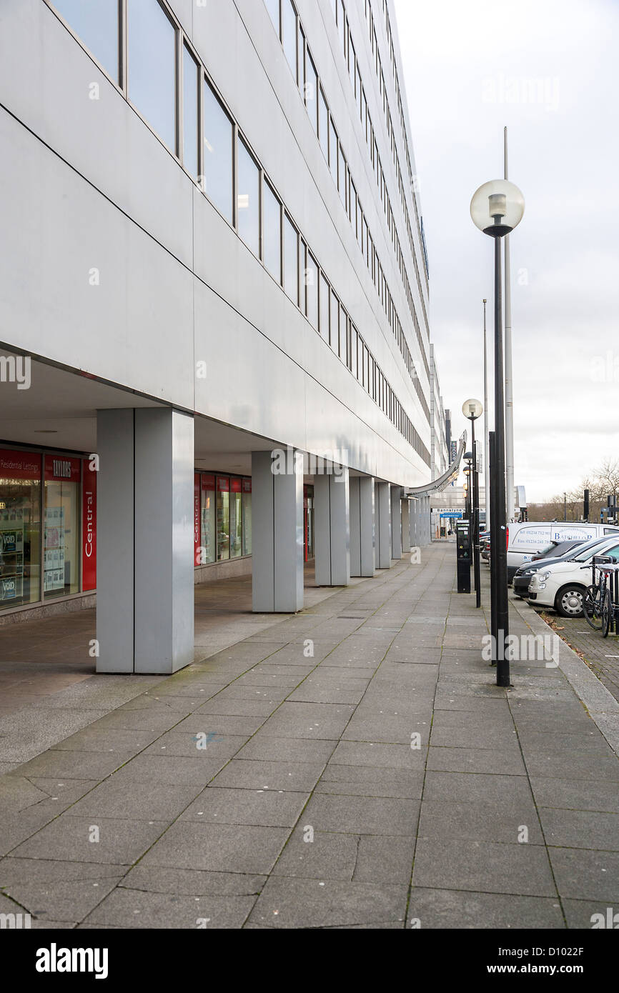 Concrete and Glass building in Milton Keynes Stock Photo - Alamy