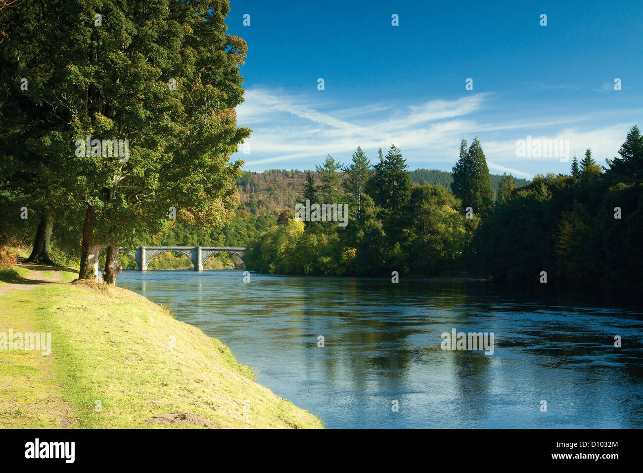 The River Tay and Dunkeld Bridge, Dunkeld Perthshire Stock Photo - Alamy