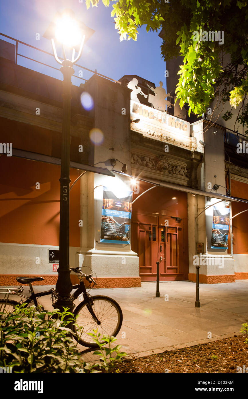 Milano music concert bar restaurant hi-res stock photography and images ...