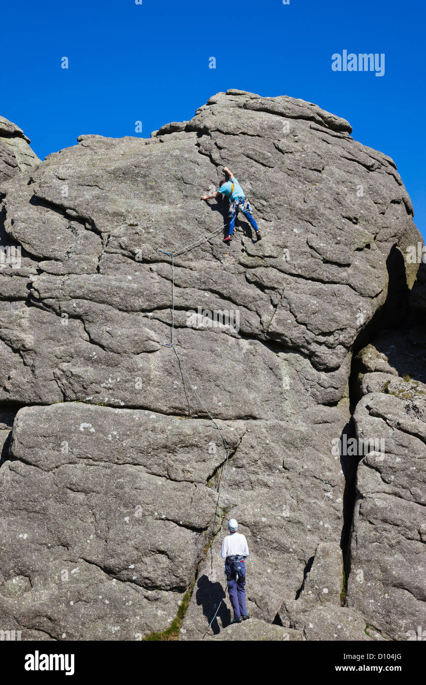 People climbing rocks haytor hi-res stock photography and images - Alamy