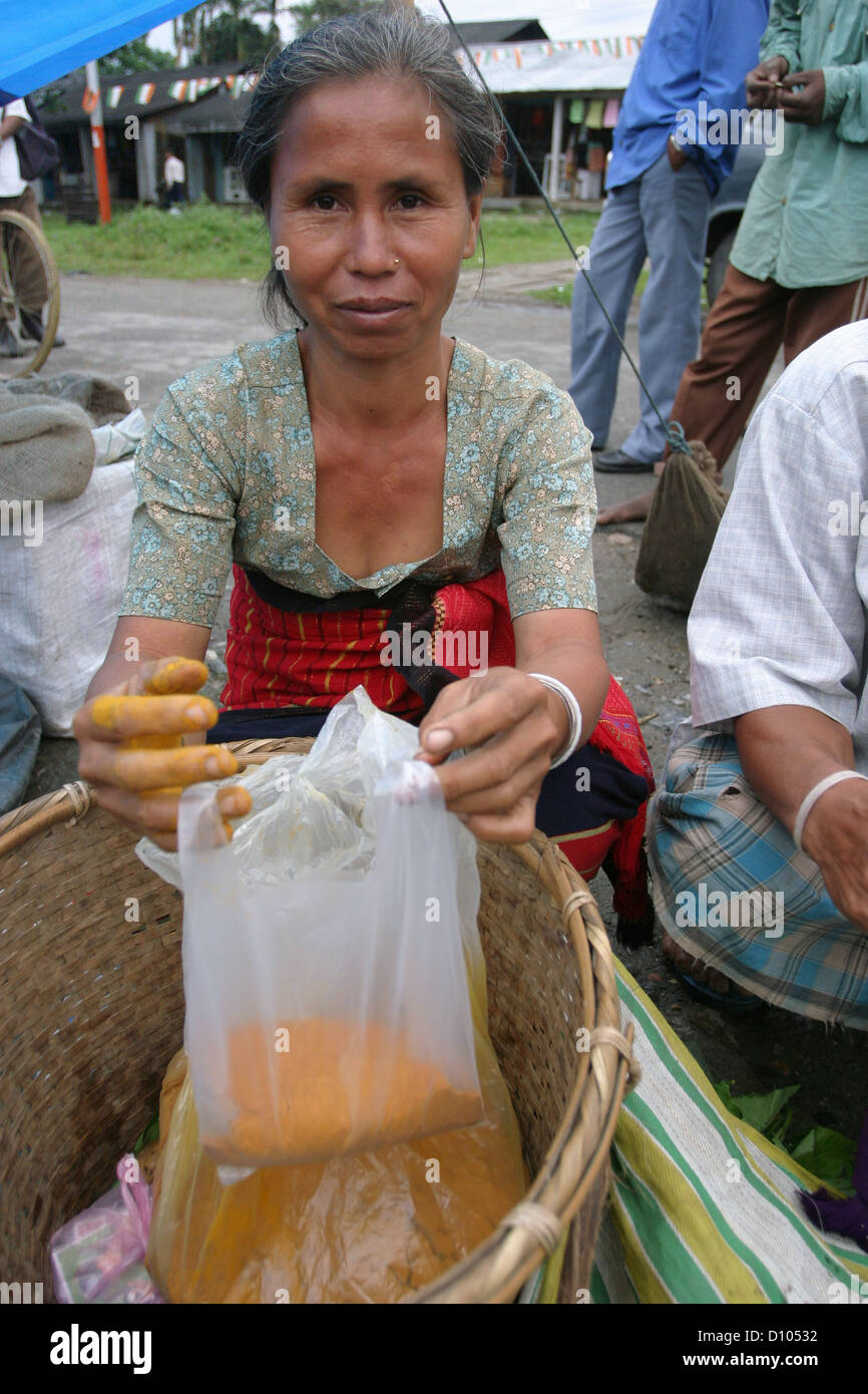 Chakma woman hi-res stock photography and images - Alamy